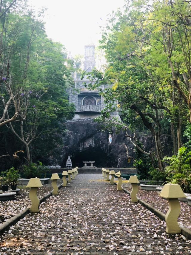 Basilica of Our Lady of Lanka: Tewatta Church, Ragama