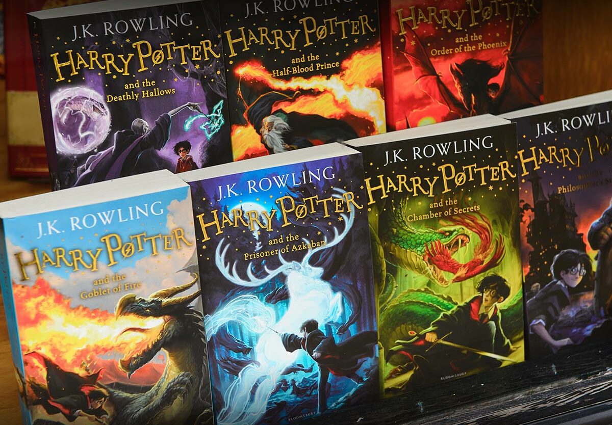 Harry Potter Books in Order: The Complete Reading List